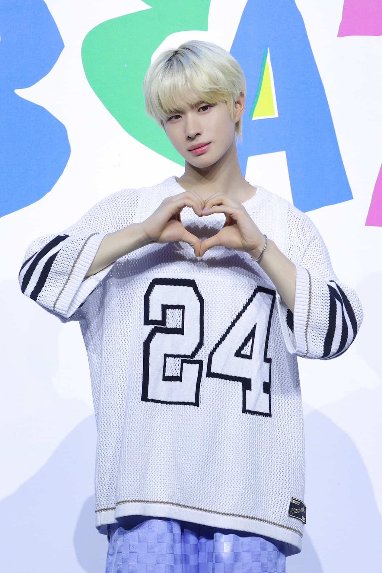 SEVENTEENの弟分【TWS】「SUMMER BEAT!」メディアショーケース完全レポ 「SEVENTEEN先輩のスタジアム公演で…」 - JJ